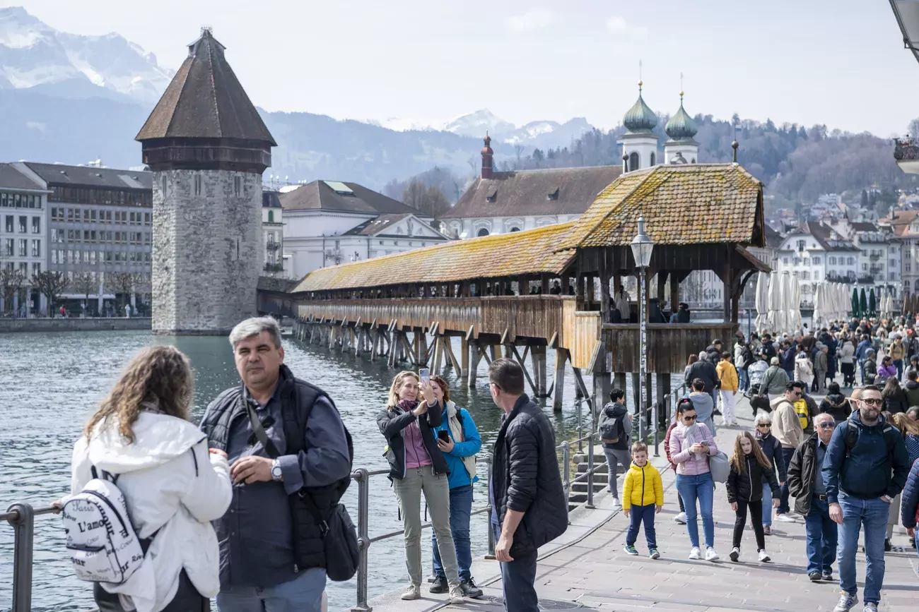 Le tourisme devrait dépasser les chiffres pré-Covid en 2023 | Agefi.com