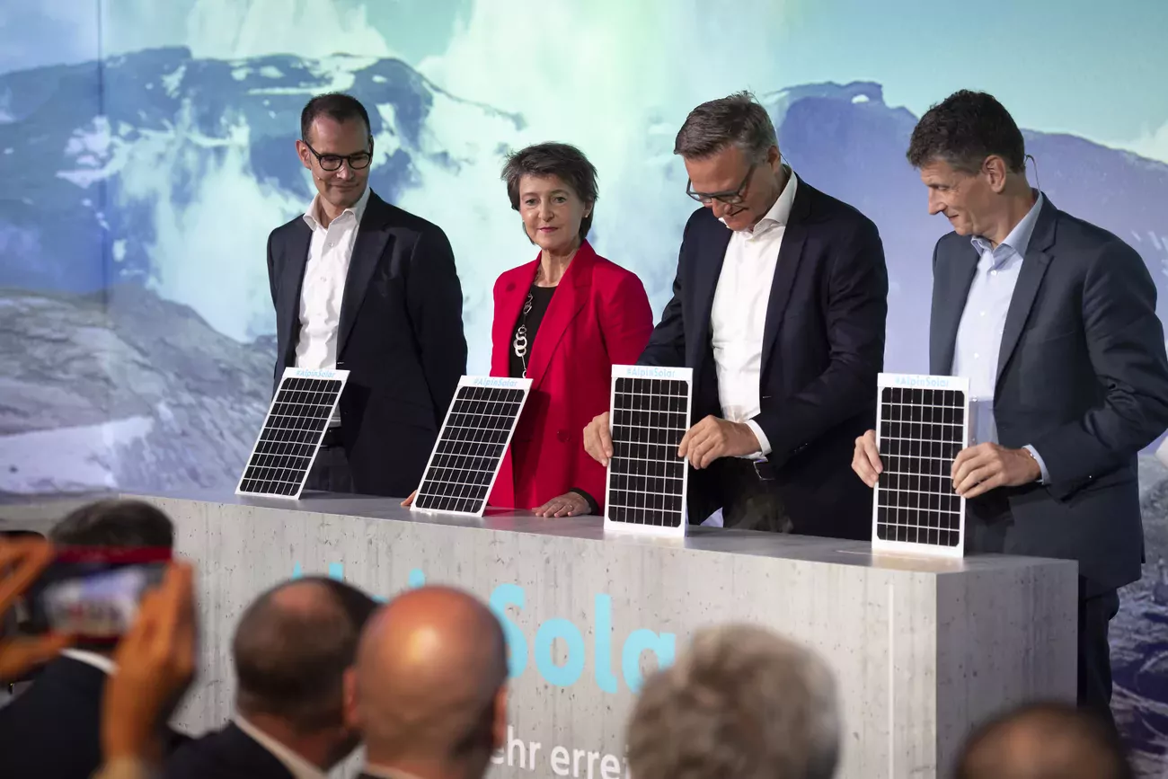 Axpo inaugure la plus grande centrale solaire des Alpes | Agefi.com