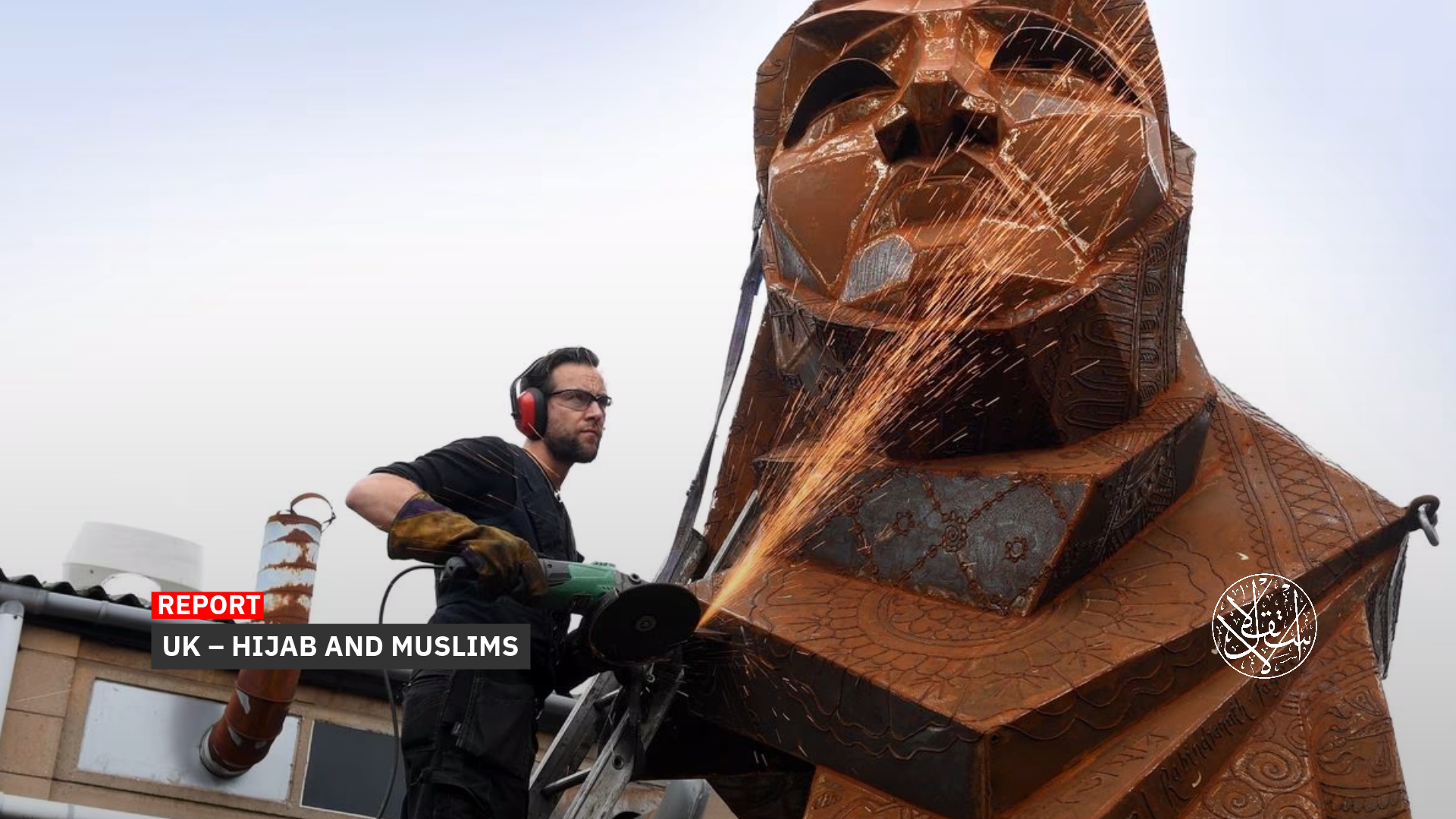 How the Strength of the Hijab Sculpture Sparked Widespread Controversy ...