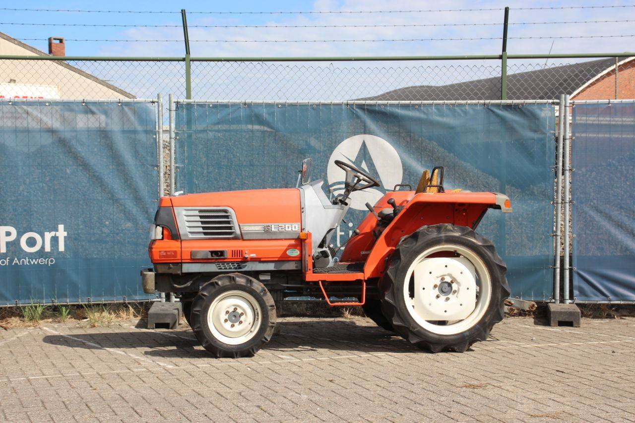 Minitractor Kubota GL200 Diesel 20pk veiling | AuctionPort