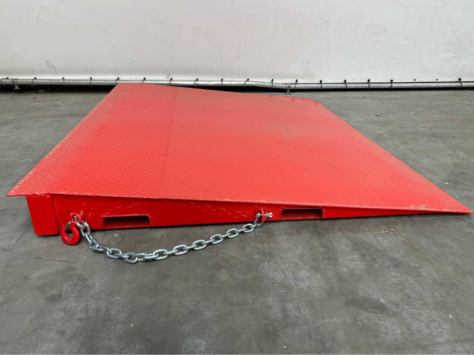 5T Oprijplaat 2100x1760x165mm Container | Auctionport