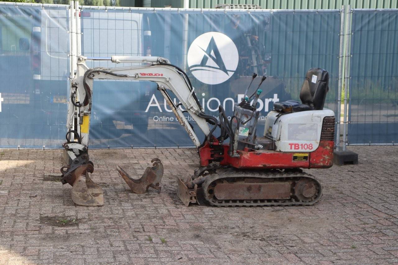 Mini excavator Takeuchi TB108 Diesel 2006 | AuctionPort