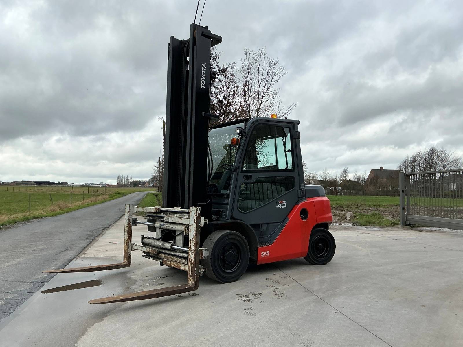 Heftruck Toyota 40-8FD35N Diesel 3500kg 5000mm 2015 veiling