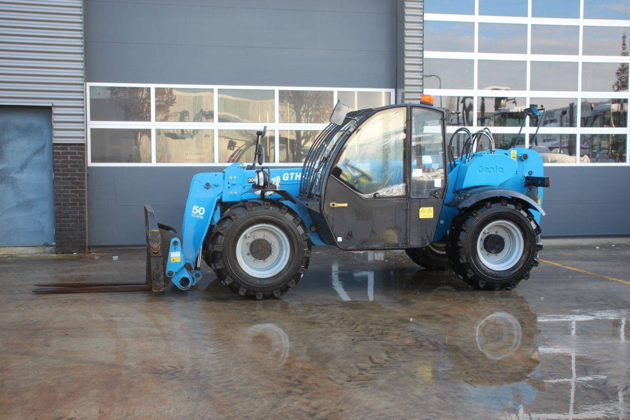 Teleskoplader Genie GTH-3007 Diesel 3000 kg 2016 auktion | Auc...