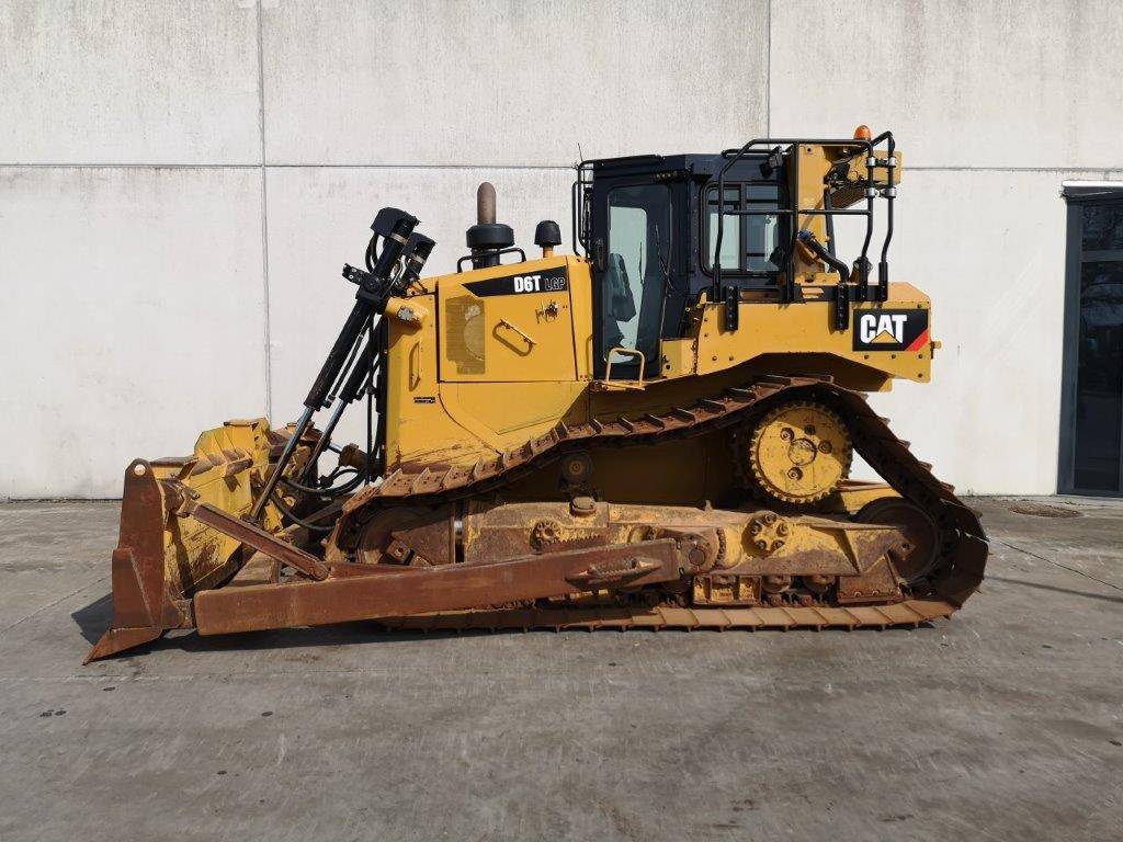 Bulldozer Caterpillar D6T LGP Diesel 2015 | Auctionport