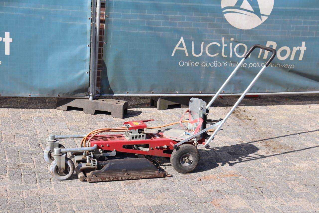 Onkruidbrander Infra Weeder Master 510R LPG 2013 veiling | Auc...