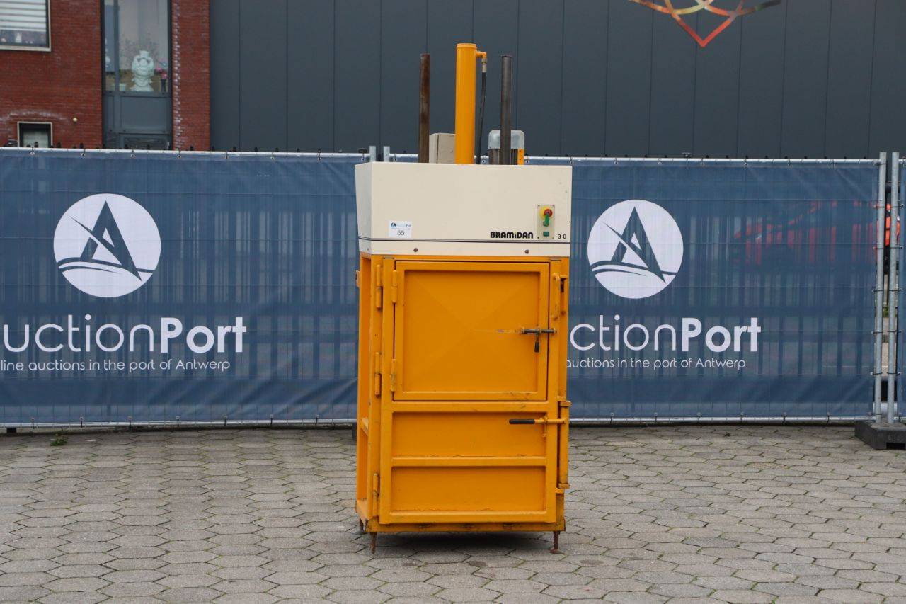Waste compactor Bramidan 3-0 | AuctionPort