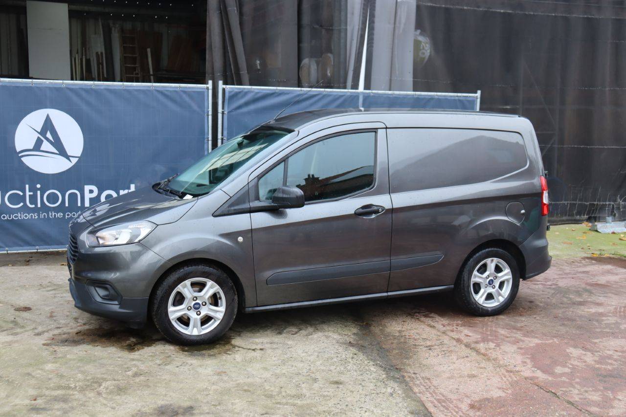 Ford Transit Courier Fourgon essence 73,5 kW 2021 (Margin) enc...