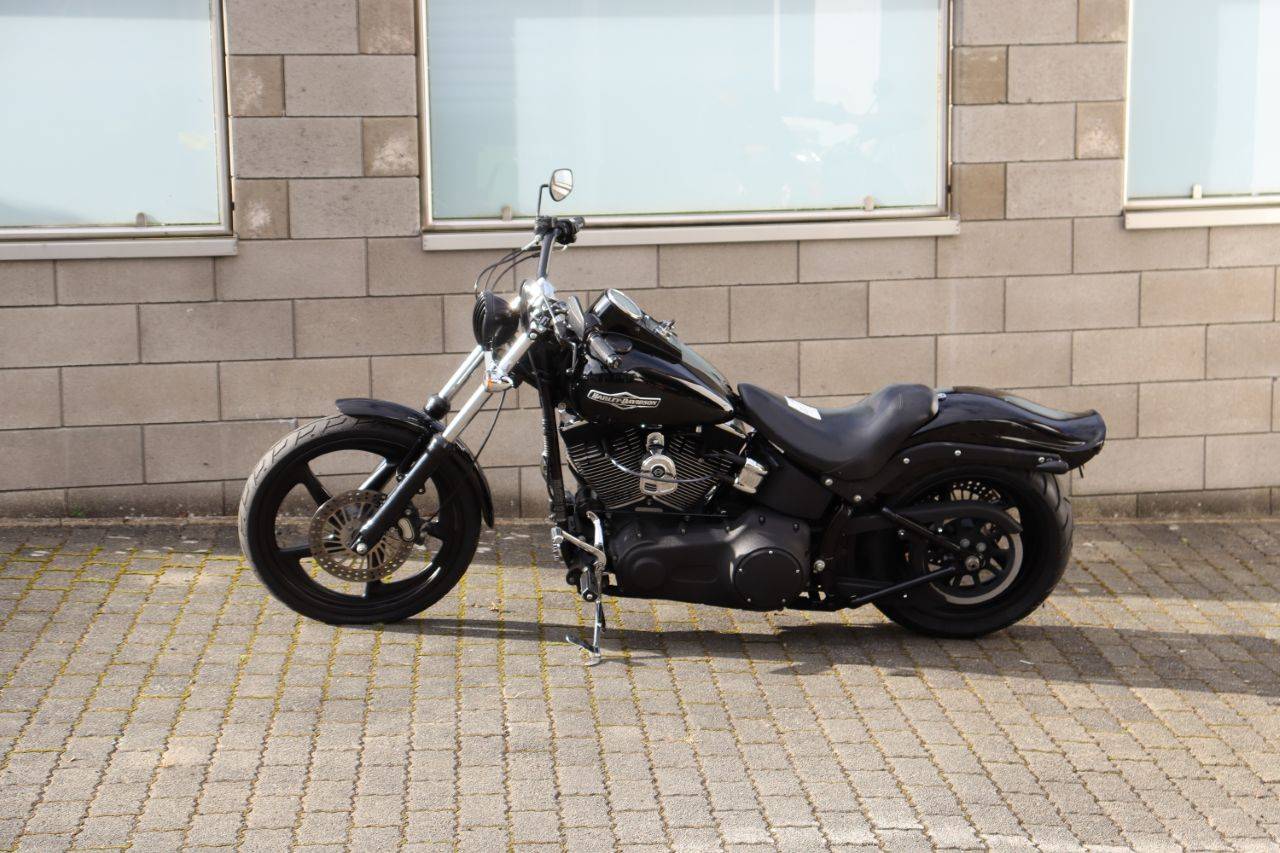 Motorcycle Harley-Davidson Night Train FXSTB Petrol 52kW 2008 ...