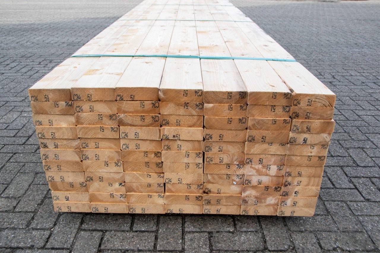 Batch of Wood 50x125x4200mm 80 Pieces New | AuctionPort