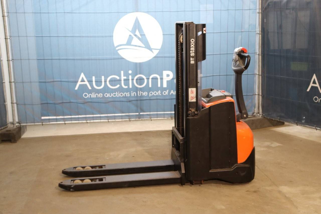 Stapelaar Toyota SWE200D Elektrisch 2000kg 2.1m 2020 veiling