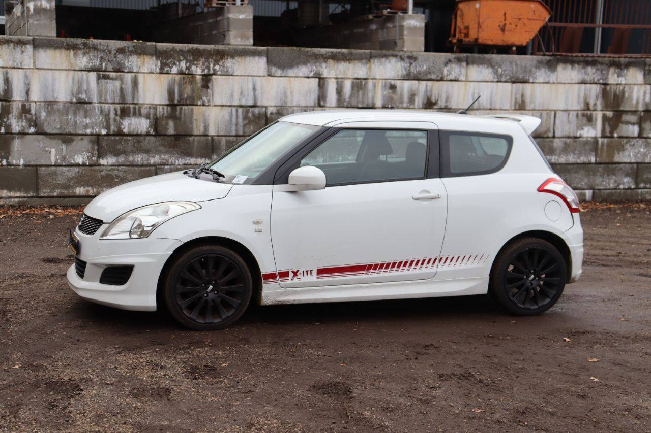 Suzuki SWIFT Essence 94 ch 2012 (Margin) enchère | AuctionPort