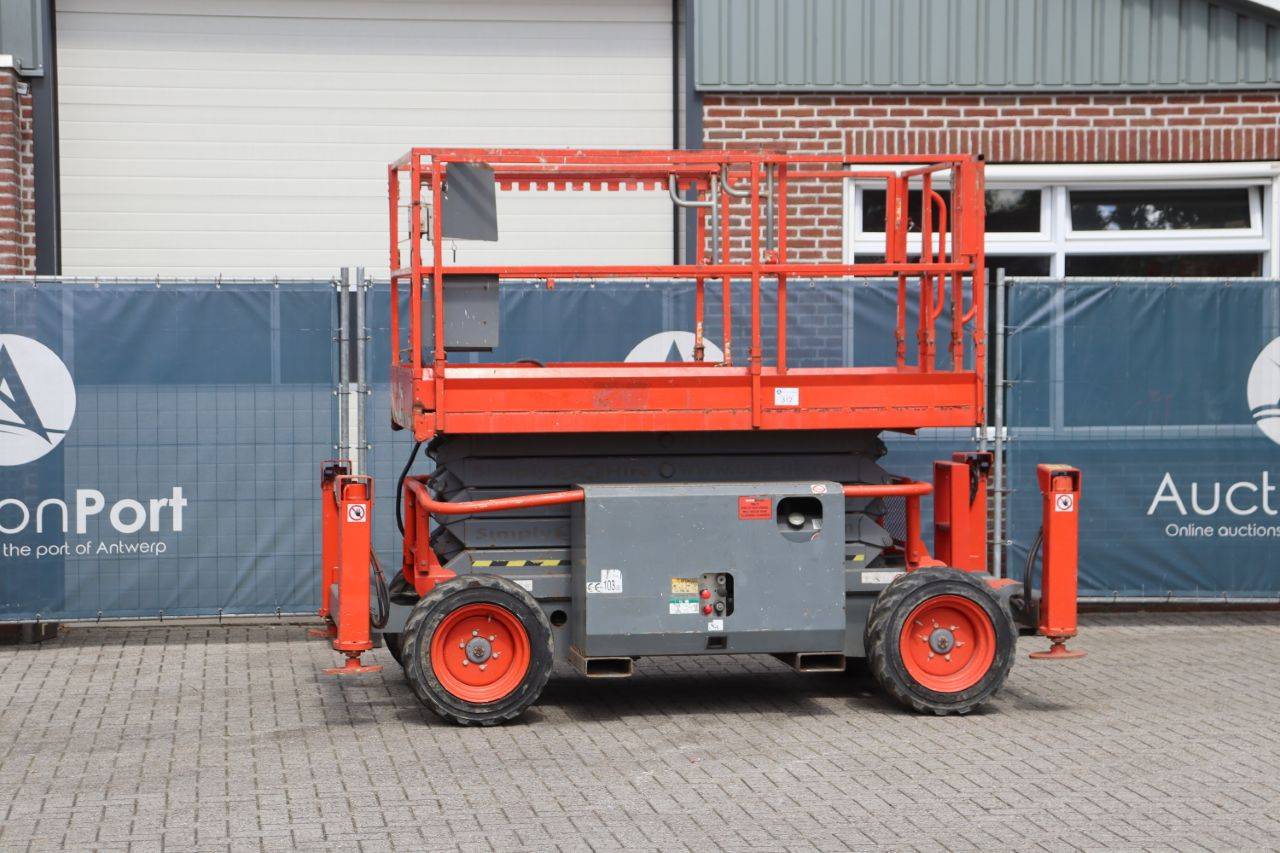 Scissor lift Skyjack SJ 6832RT Diesel 11.75m 2013 | AuctionPort