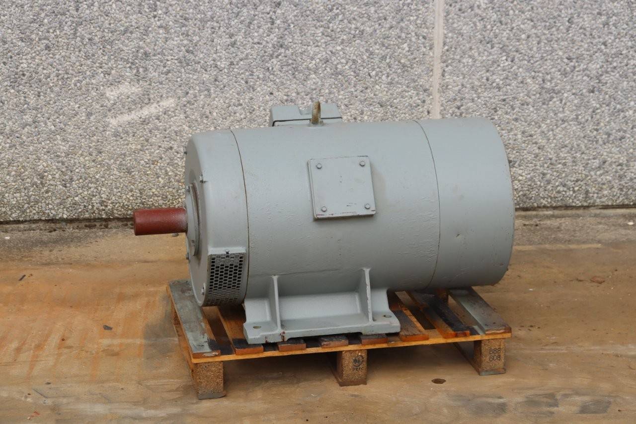 Generator VEM 3SBE255-4 V10 Diesel 75kVA Nieuw | Auctionport