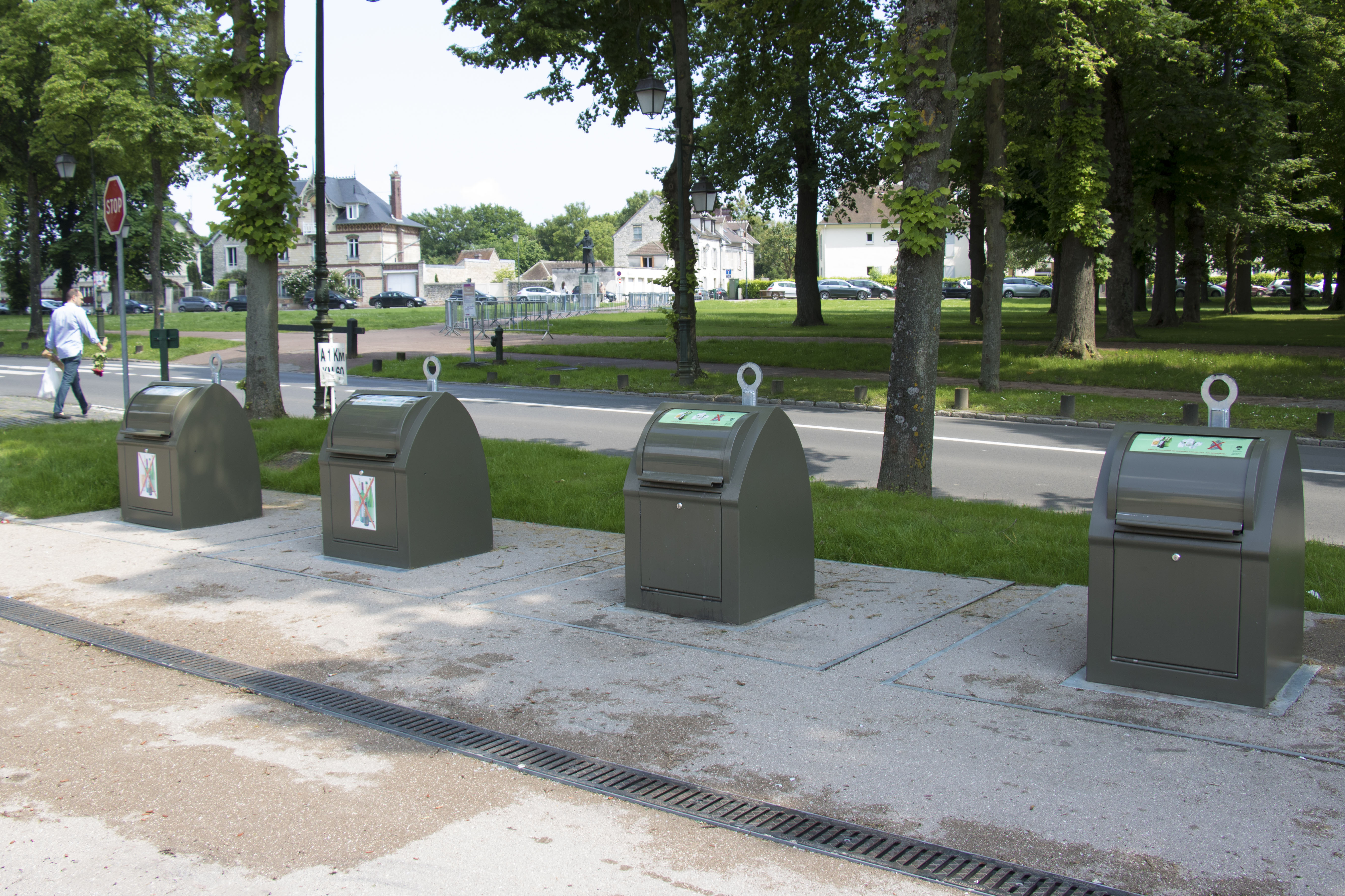 Enterrés | CONTENUR