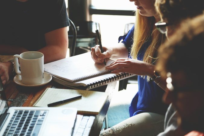 Concurrent direct : Qu'est-ce que la concurrence indirecte