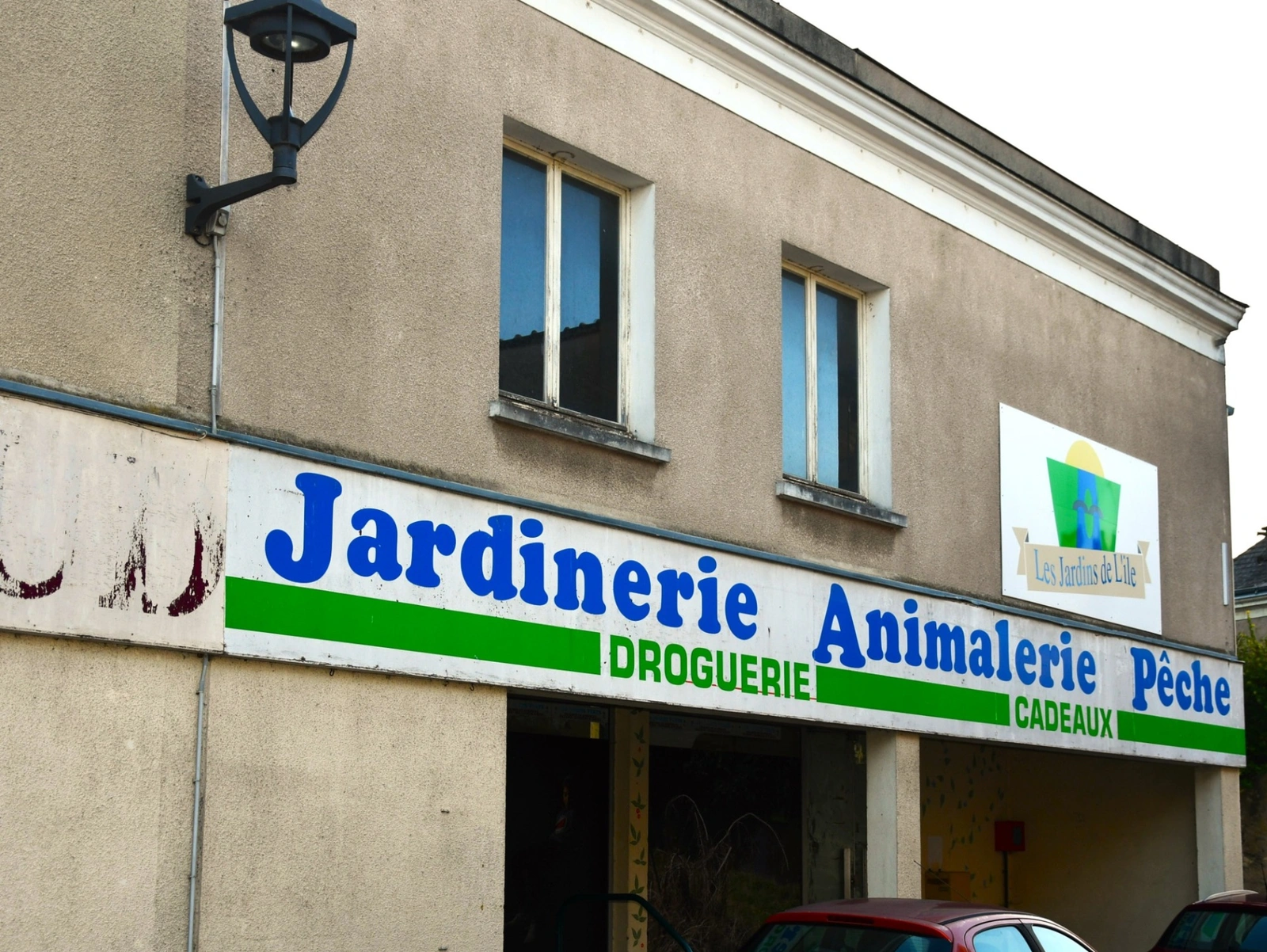 Commerce à vendre L'ILE BOUCHARD 2 pièce(s) 370m2 112 350€