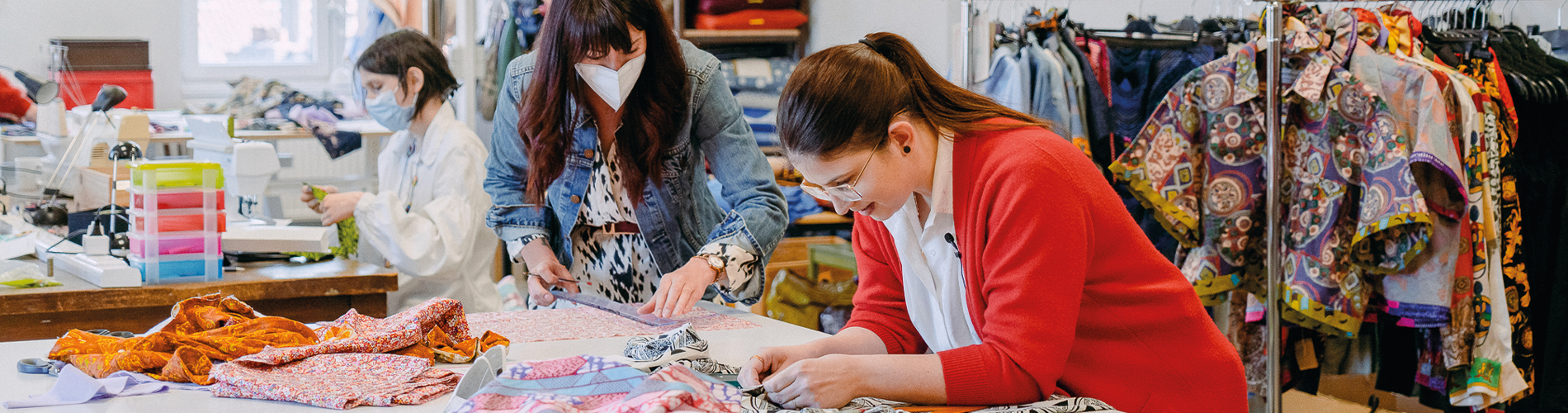 Rien n’arrête Les Petits Riens. Voilà qu’ils subliment la seconde main