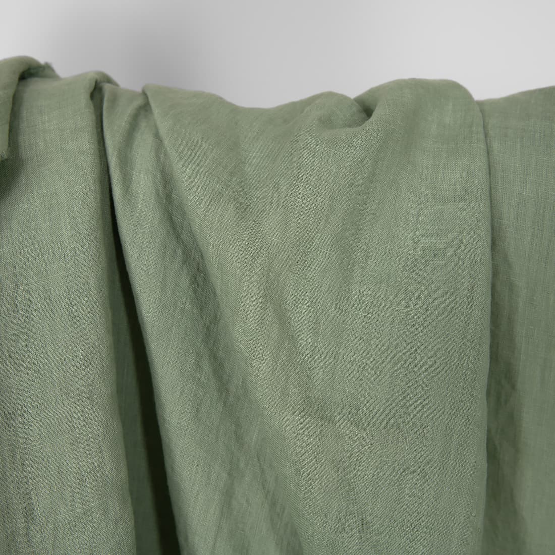 Tissu En Lin Lavé, Vert Clair Atténué | Maison De Lin