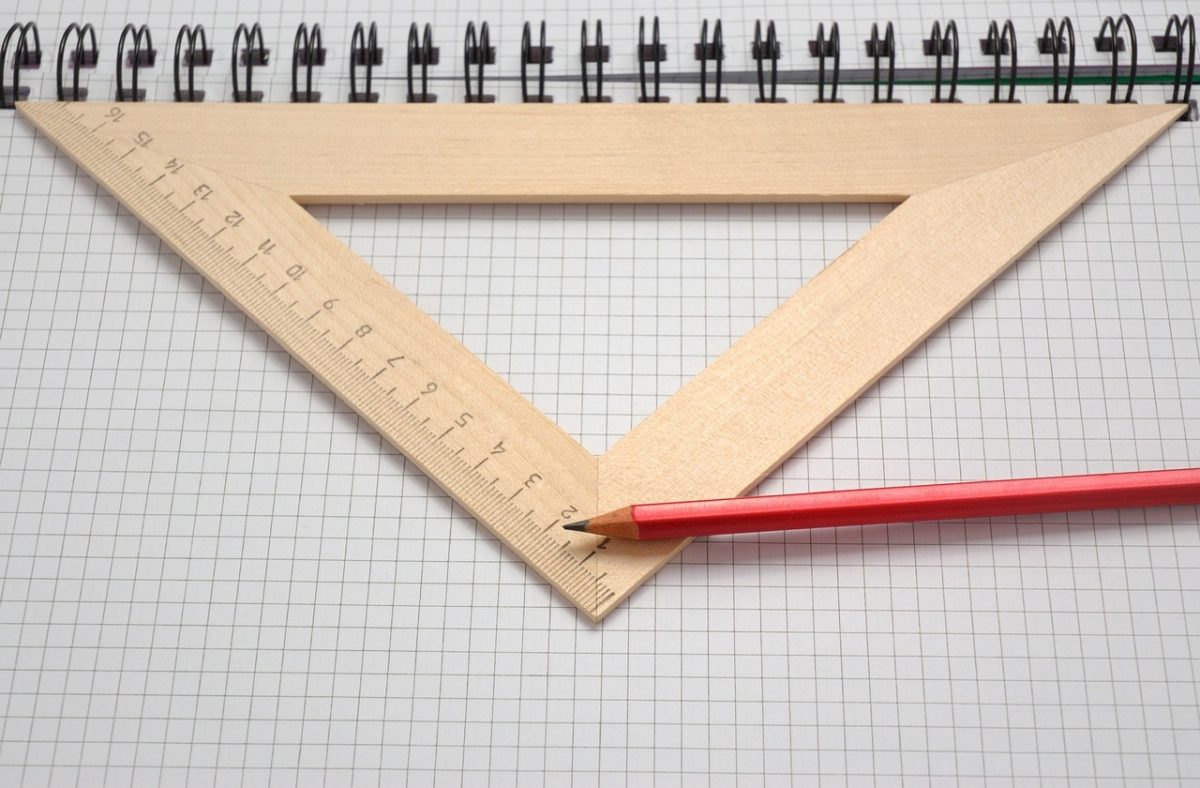 Repère orthogonal : définition et explications.