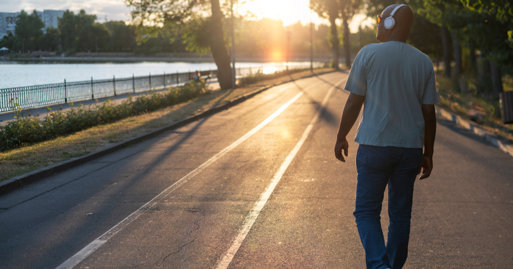 Benefits of walking backwards — boost balance, brain and knees
