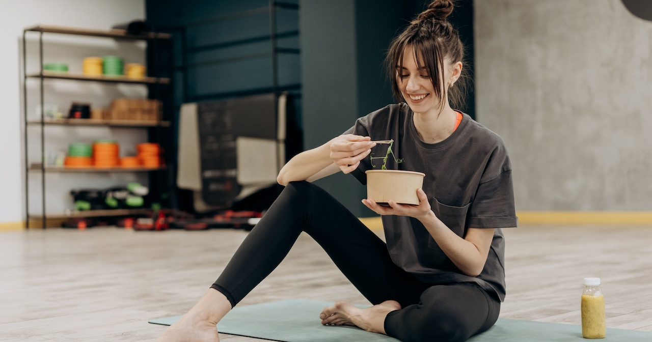 How to gain weight fast for women: Healthy tips that actually work