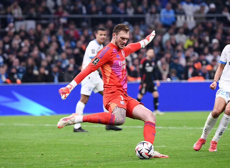 OL : Lucas Perri, le plus sollicité