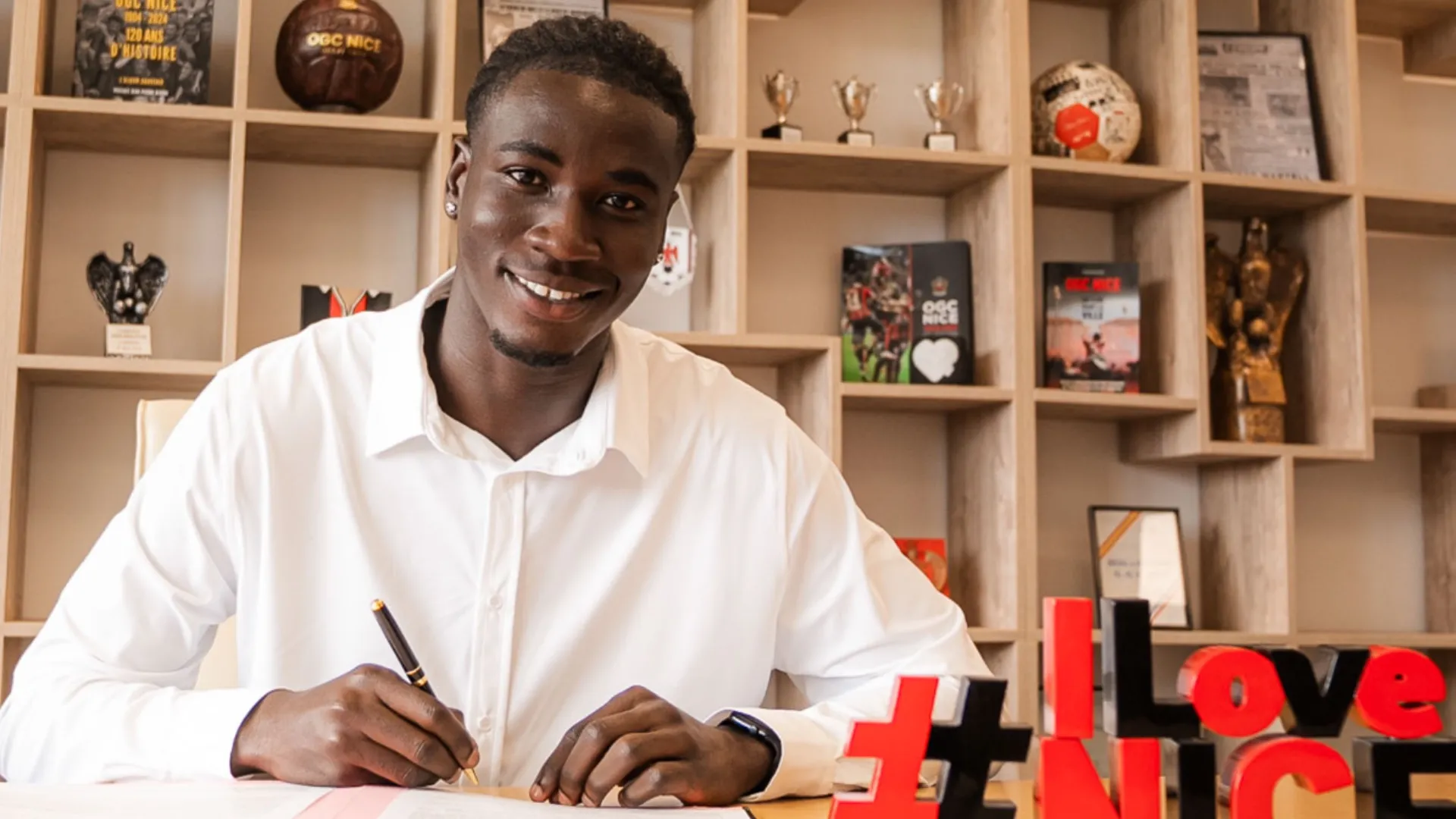 Ligue 1 Transfer Roundup: Ruben Kluivert, Kojo Peprah Oppong, & More!