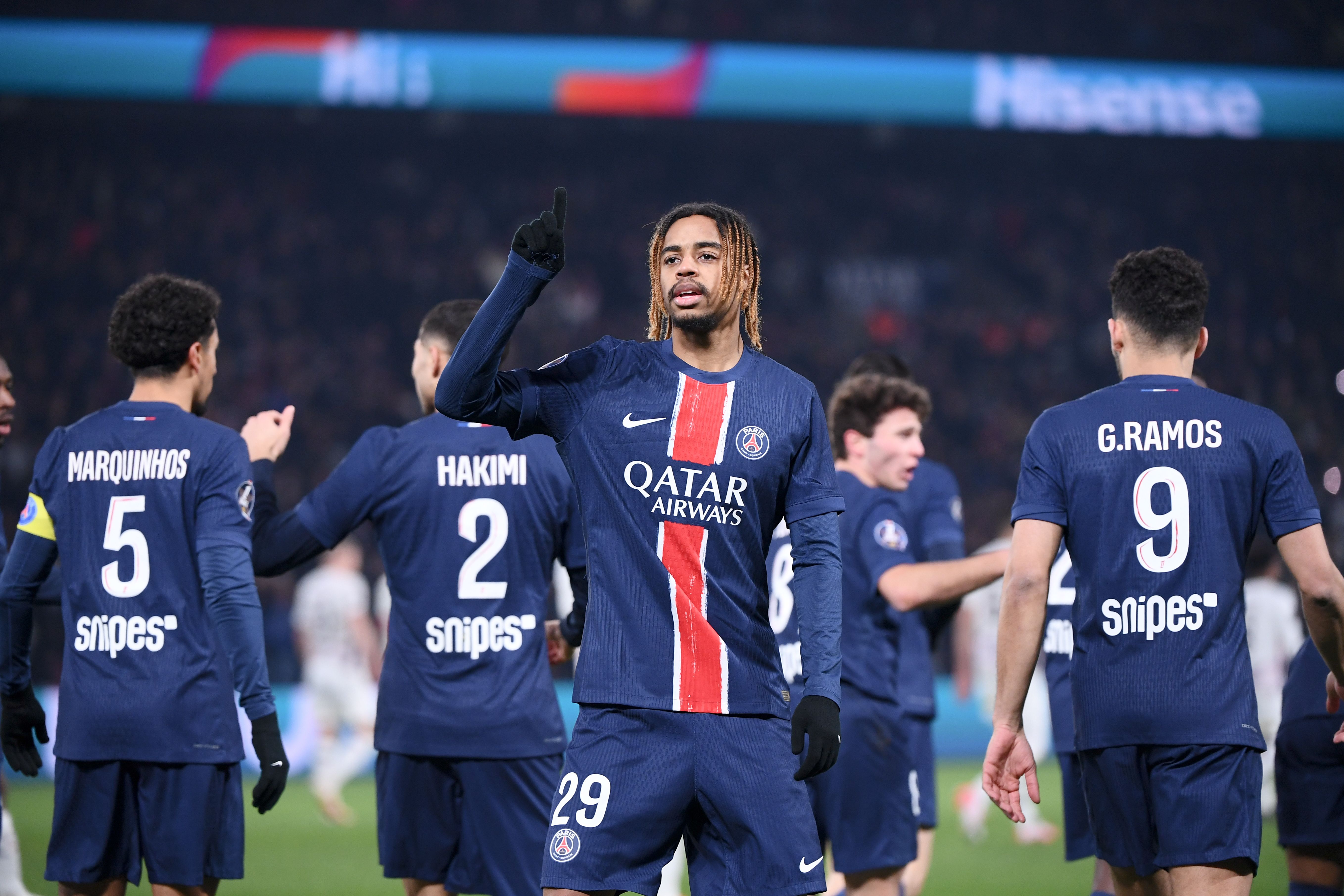 Recap: PSG thrash LOSC to widen lead at top