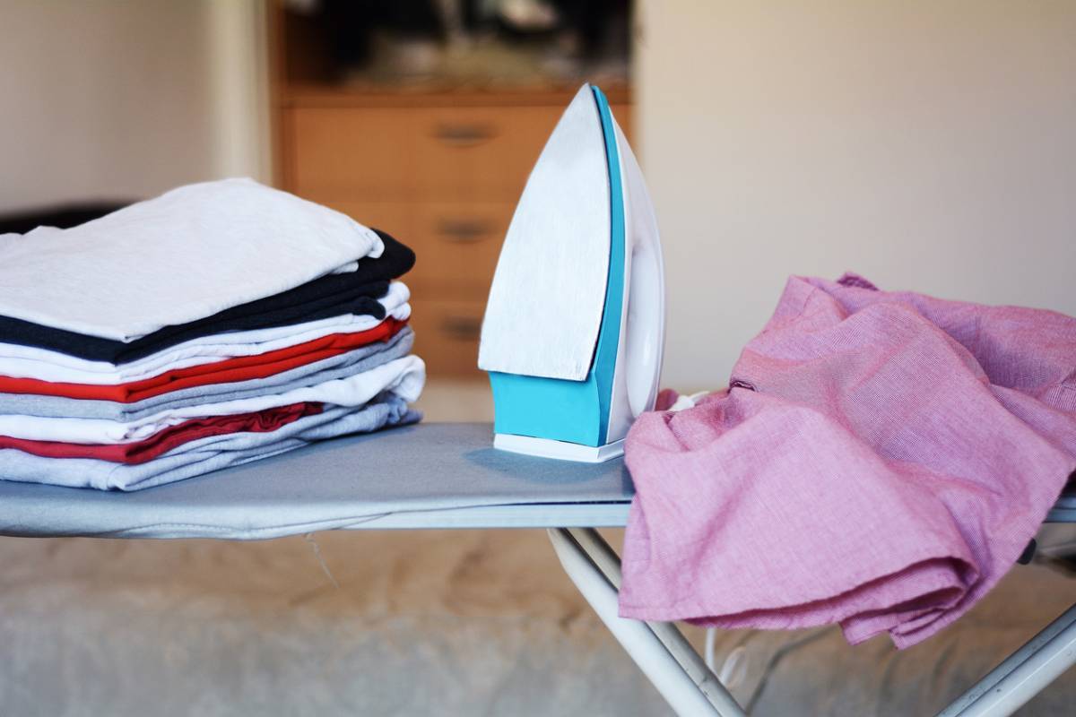 Maison : comment bien choisir une table à repasser
