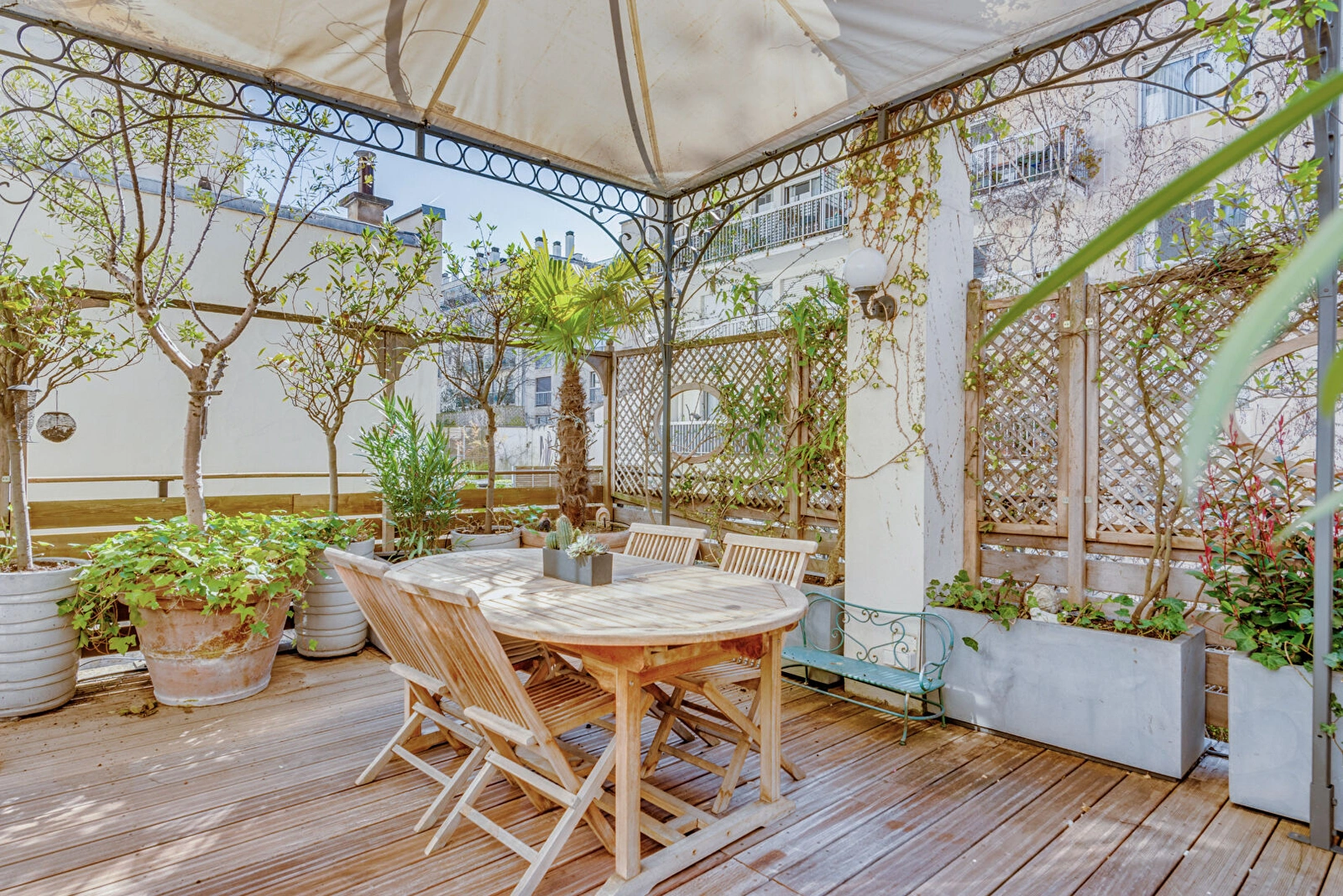 Maison à vendre PARIS 8 pièce(s) 268m2 3 500 000