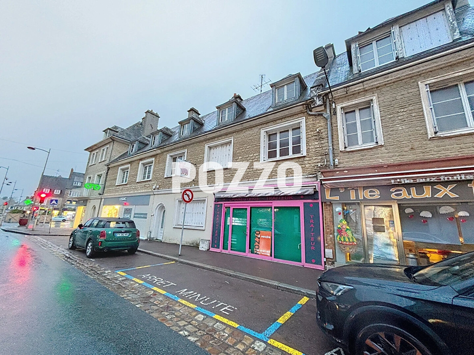 Immeuble à vendre PERIERS 6 pièce(s) 111m2 118 500