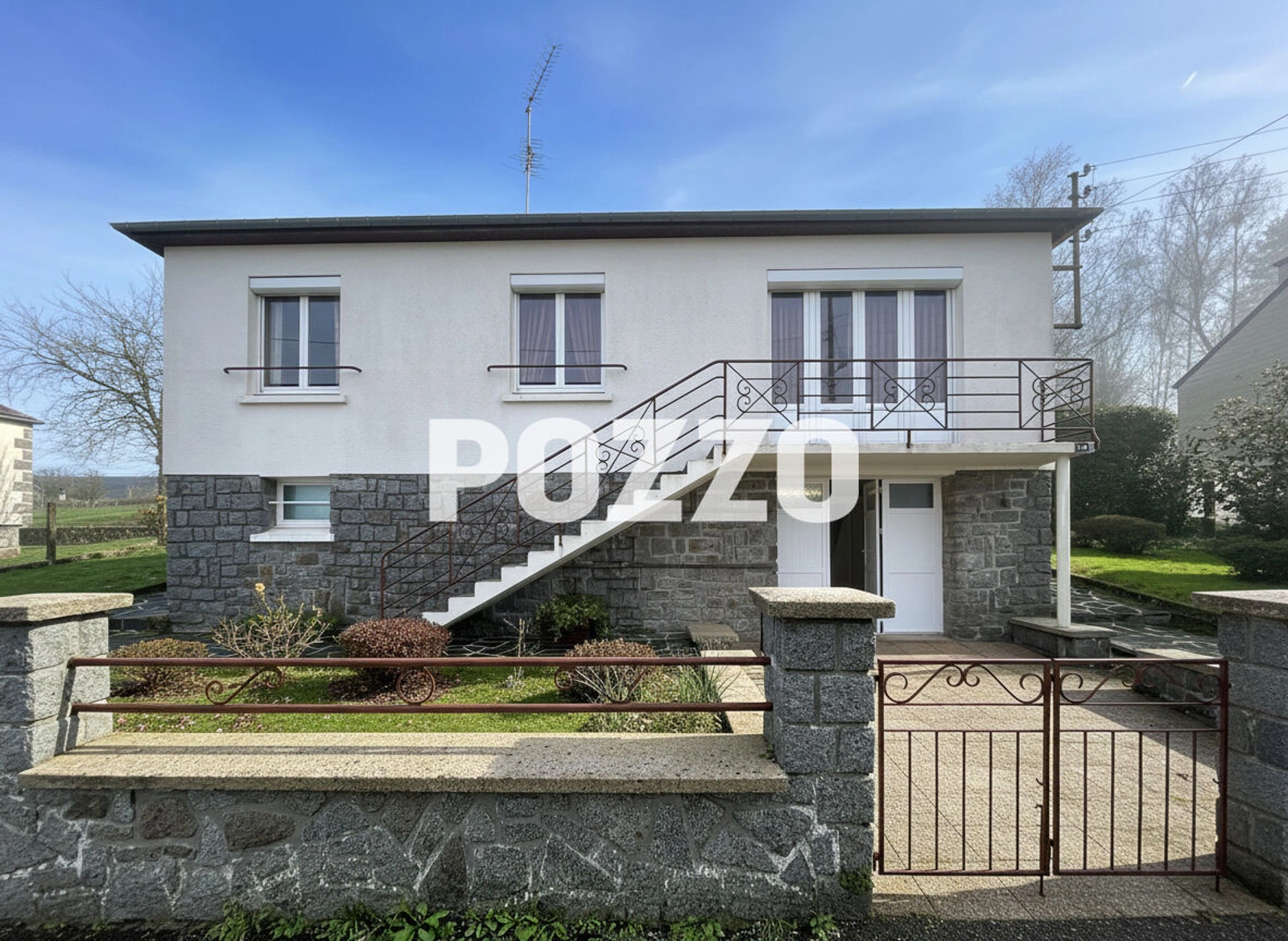 Maison à vendre MORTAIN BOCAGE 3 pièce(s) 65m2 102 000