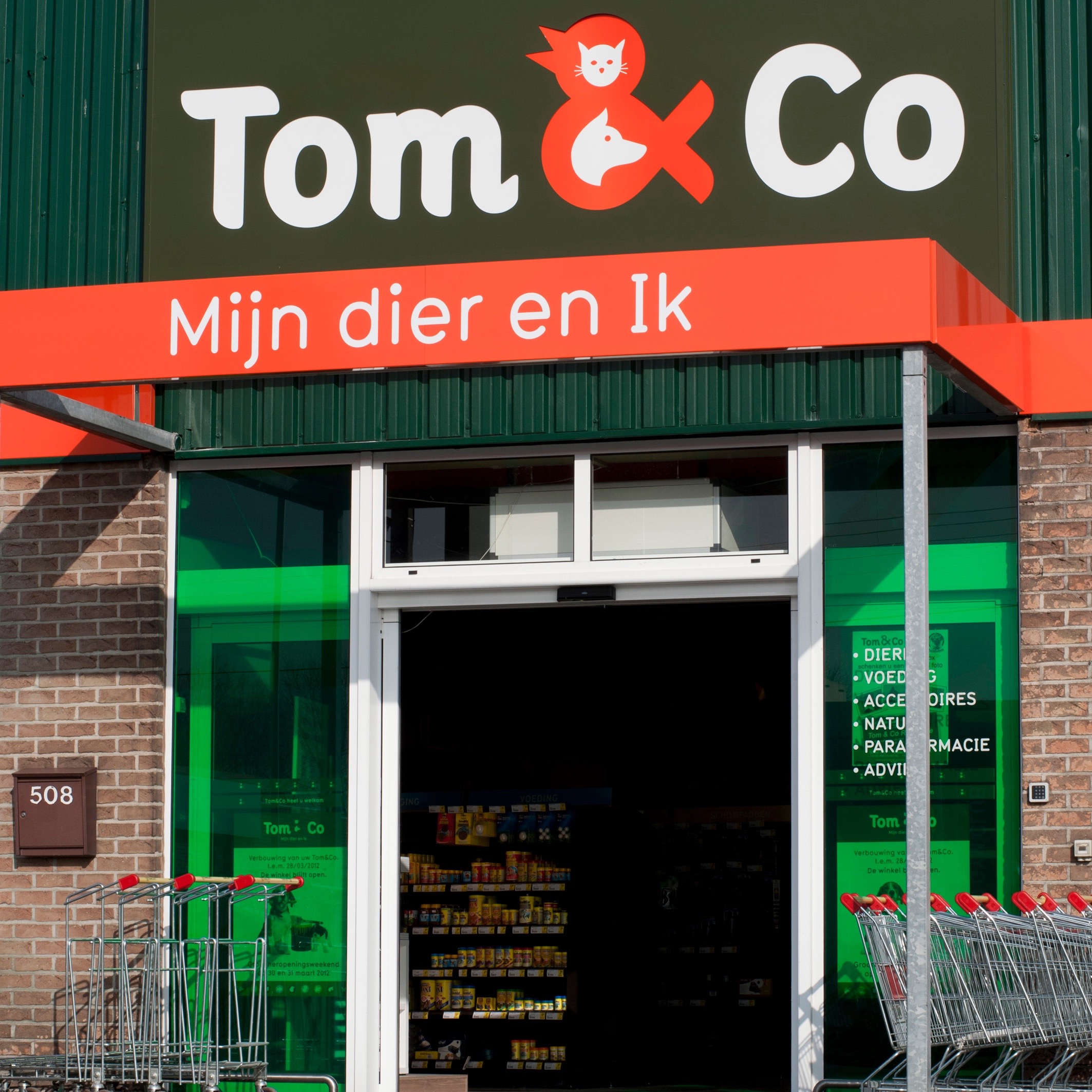 Tom&Co op eigen benen - PUB