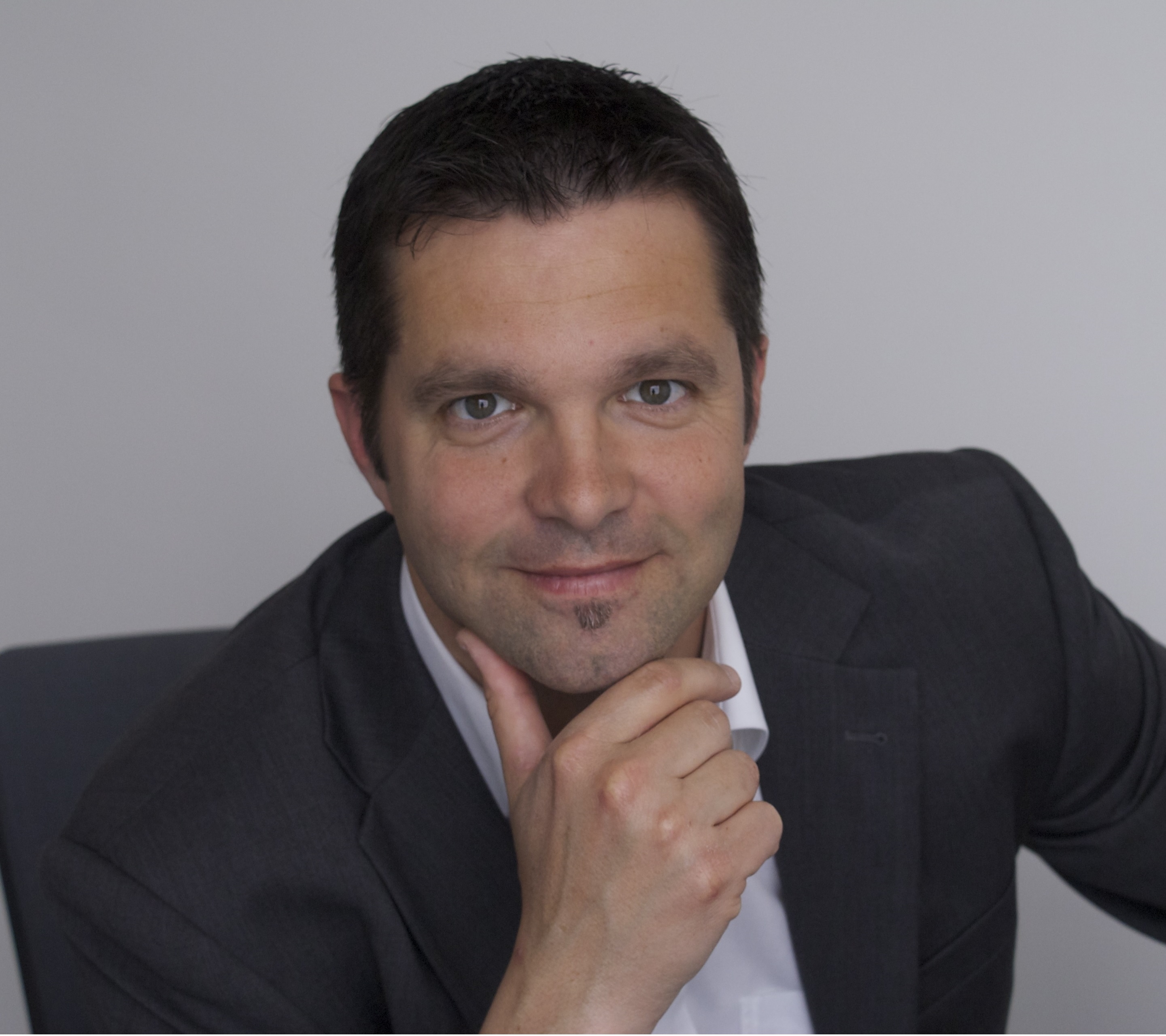 Luc Eeckhout entre par la grande porte chez l'Avenir Advertising - PUB