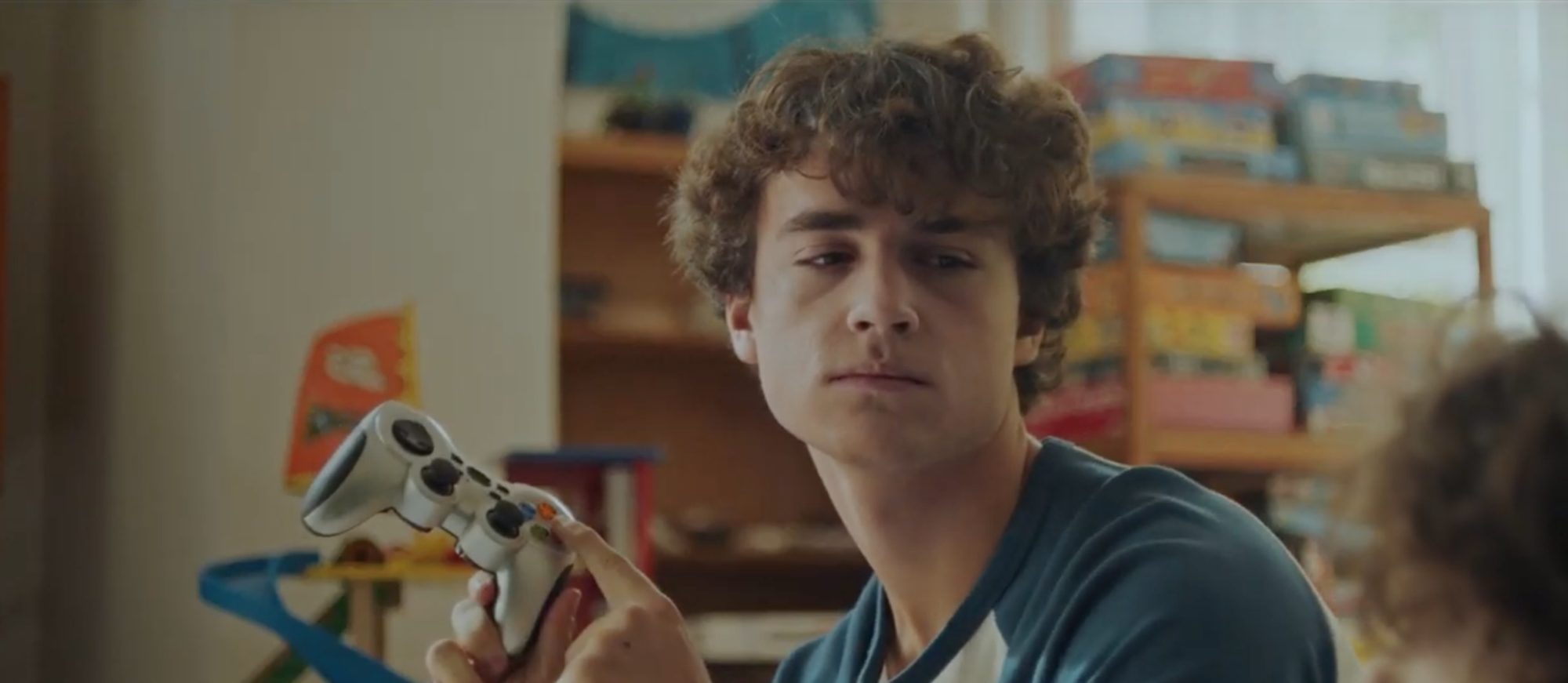 VOO et Happiness secouent les parents - PUB