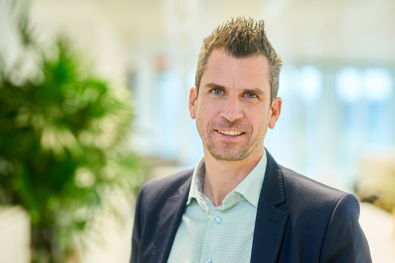 Bart Peeters met l'eau et les boissons gazeuses sur la bonne voie - PUB