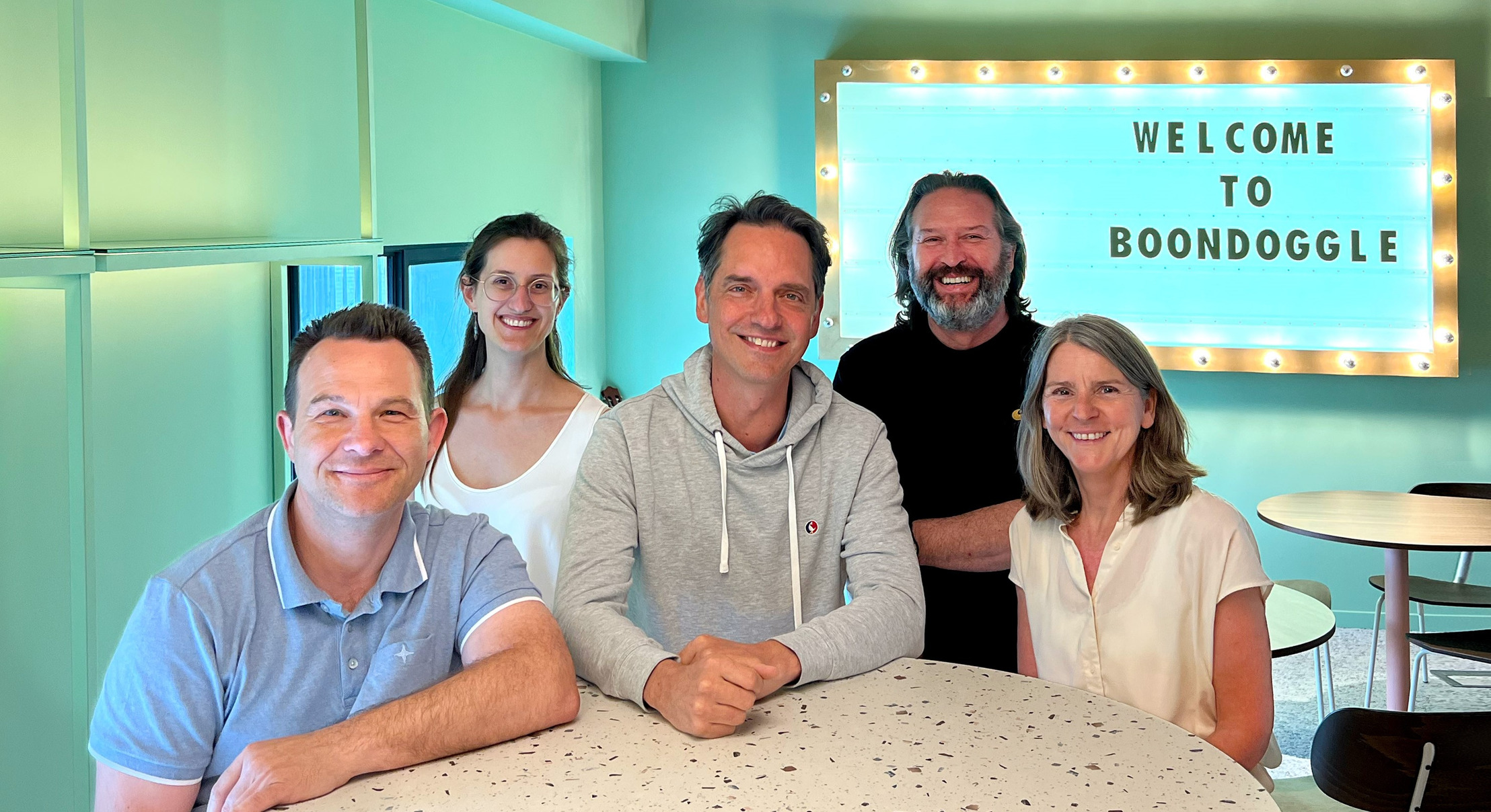 Boondoggle pose de nouveaux jalons - PUB