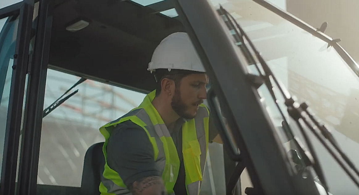 Sigma et The Oval Office lancent la campagne d'image "Action Réaction ...