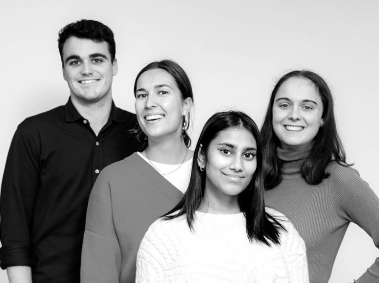 Quatre nouveaux talents dans la Team Lewis - PUB