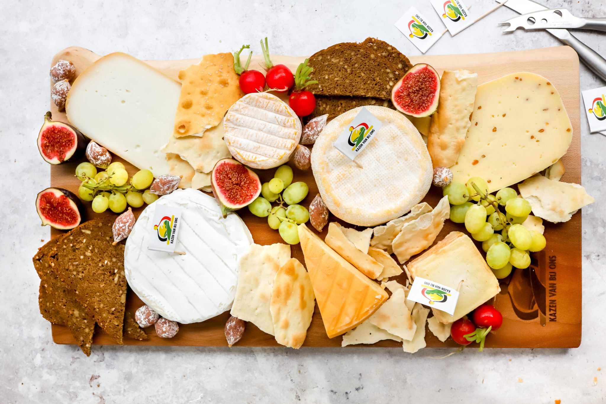 Stellar Lab, LDV United en Kazen van bij ons verwennen met een sharing plank - PUB