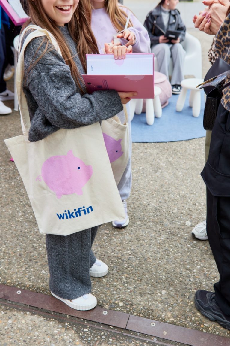 Bonka Circus et Wikifin partent en tournée - PUB