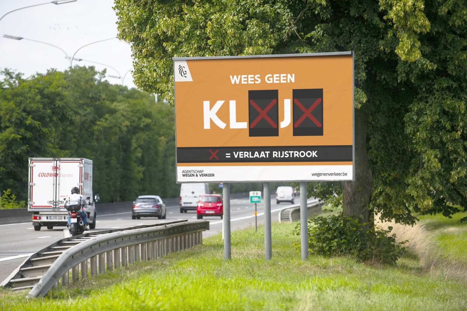 LDV United en AWV schelden erop los - PUB