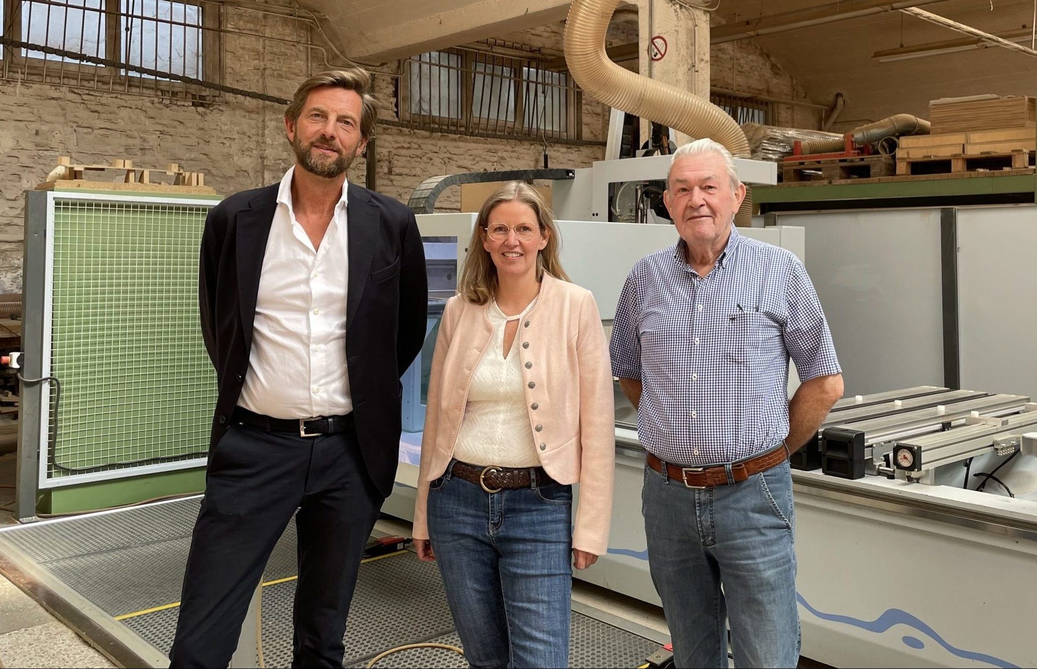 POP SOLUTIONS ACQUIERT UNE PARTICIPATION MAJORITAIRE DANS MHK DISPLAYS - PUB