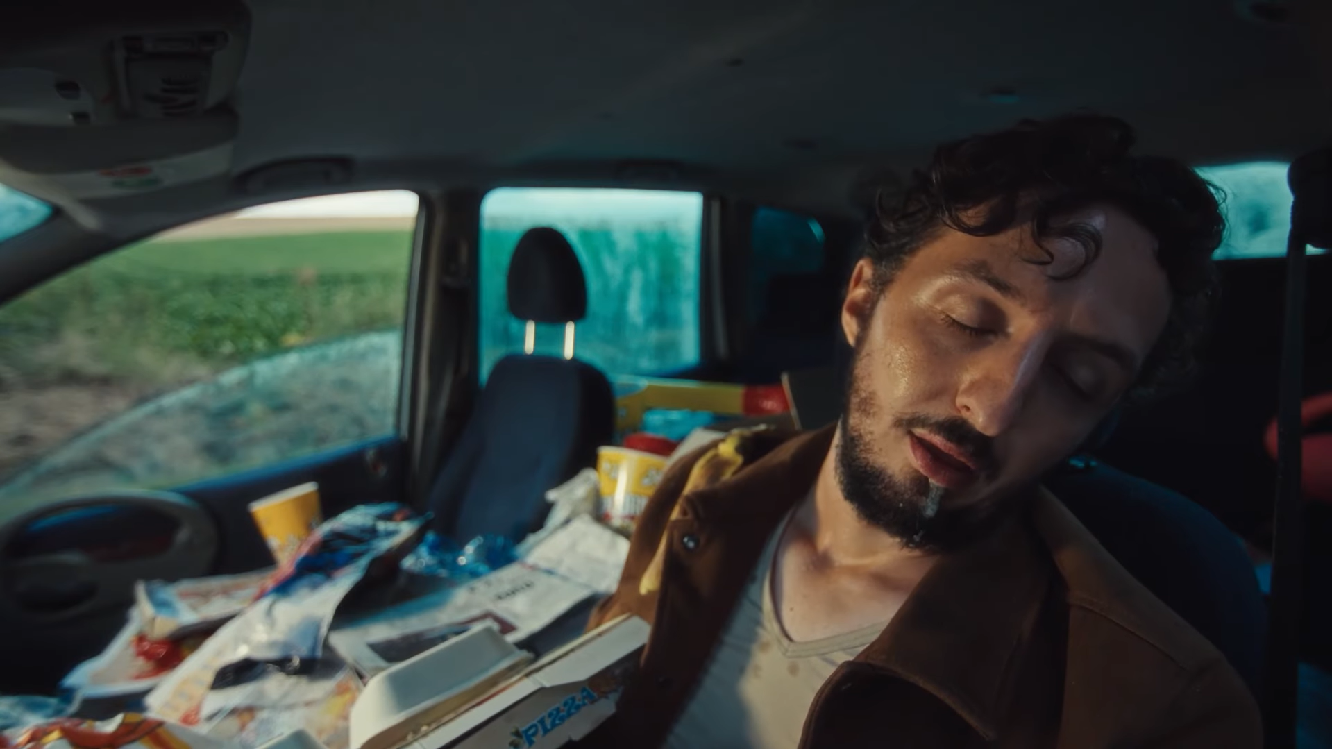 "Dans ta voiture, pas dans la nature" : BeWaPP passe à l'action à ...