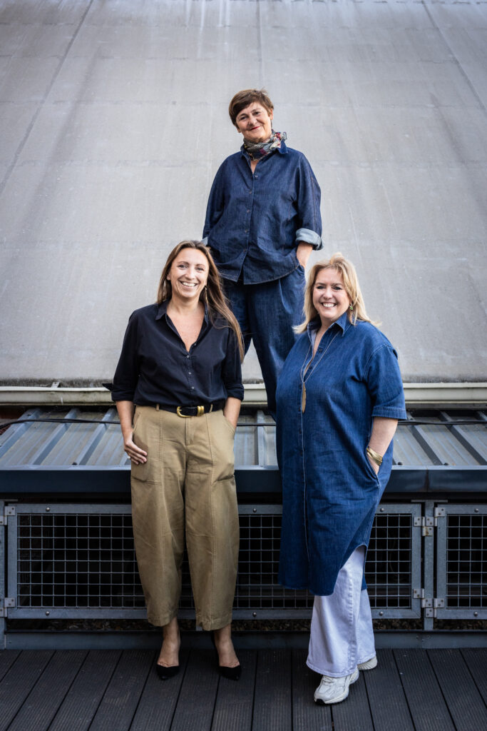 Kristel Vanderlinden, Karen Corrigan et Eva Devos à propos de l ...