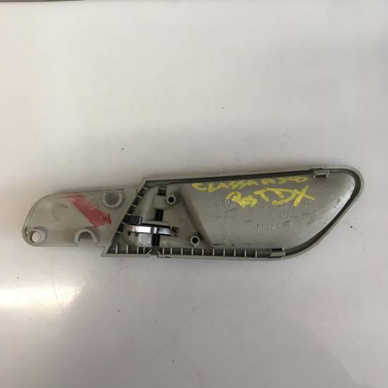 MANIGLIA INTERNA POSTERIORE DESTRA MERCEDES Classe A W169 3° Serie ...