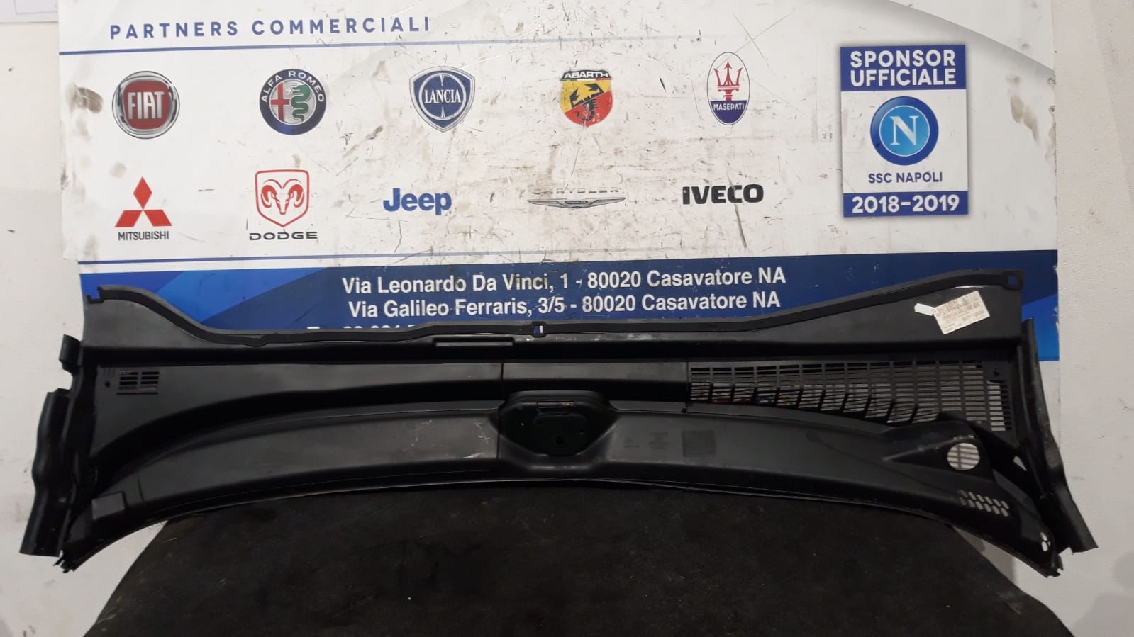 GRIGLIA GOCCIOLATOIO ANT. JEEP Renegade Serie (18>)