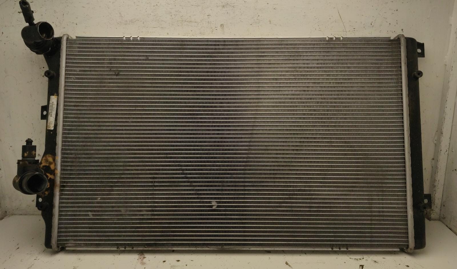 RADIATORE ACQUA AUDI A3 Serie (8P1) benzina 1800 (08>12)