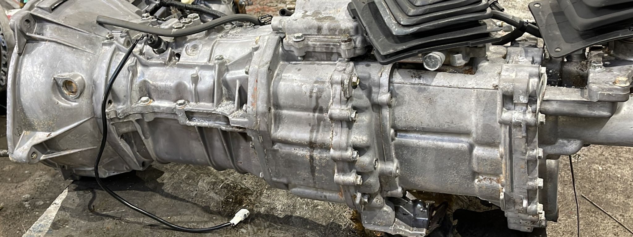 CAMBIO MANUALE COMPLETO SUZUKI Vitara 4P 3° Serie benzina 1600 (98>04)